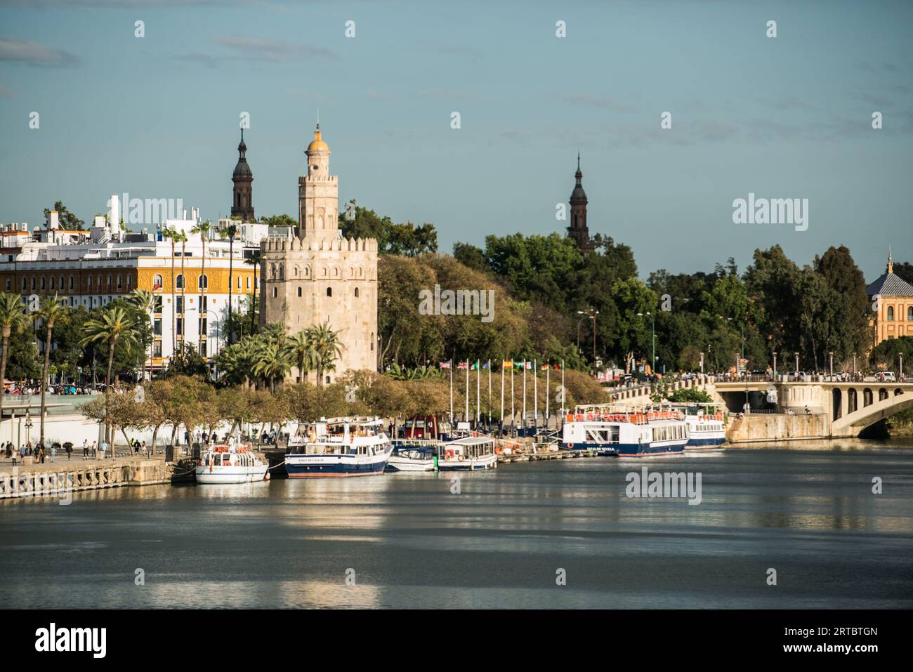Sevilla river hi-res stock photography and images - Alamy