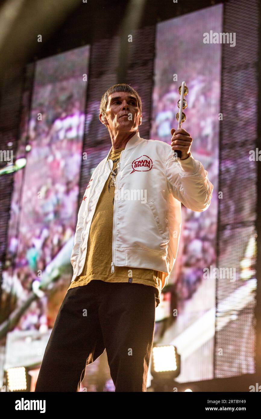 The Stone Roses performing at Wembley Stadium Stock Photo - Alamy