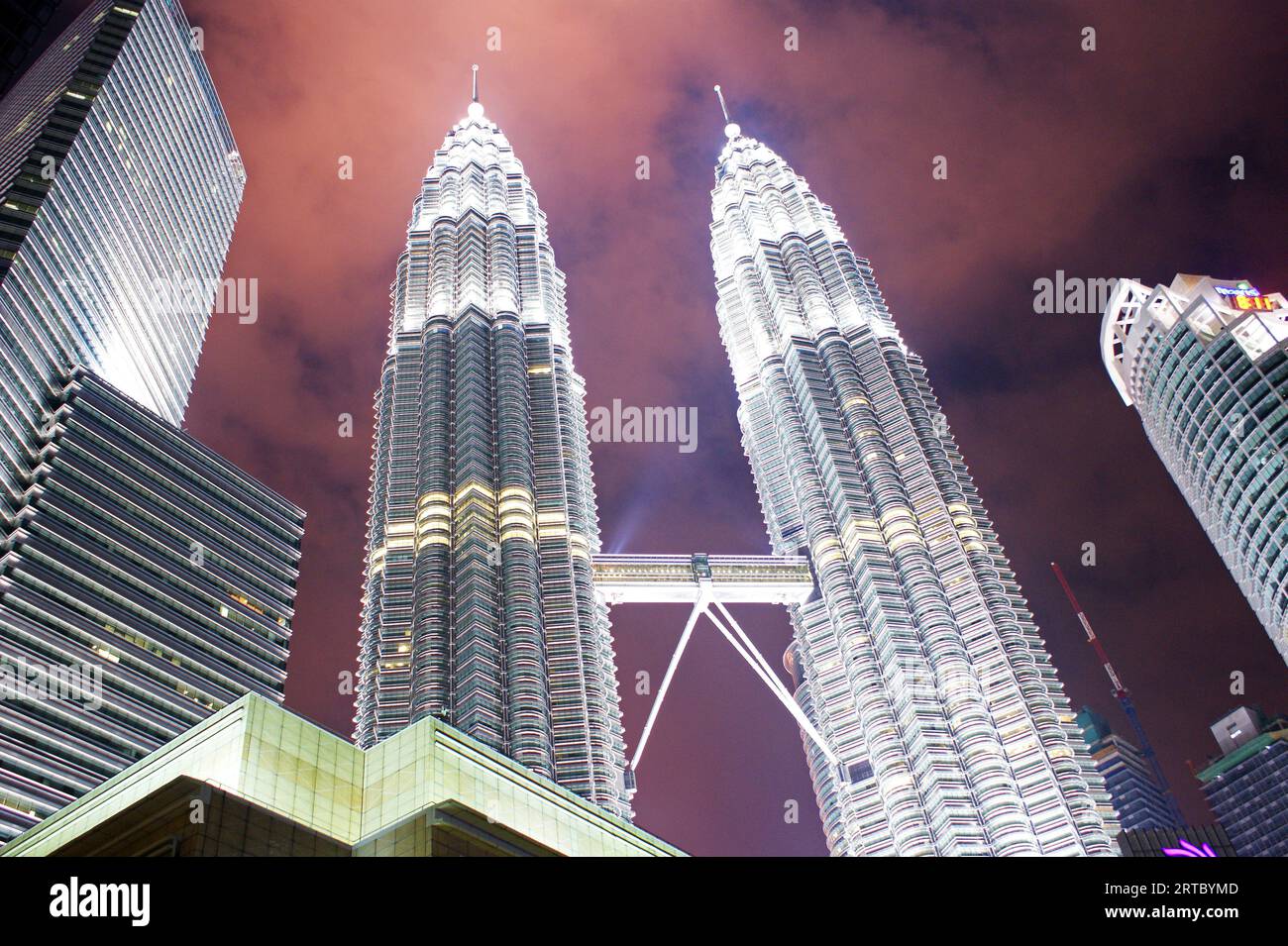 KLCC Petronas Twin Tower, Kuala Lumpur, Malaysia Stock Photo - Alamy