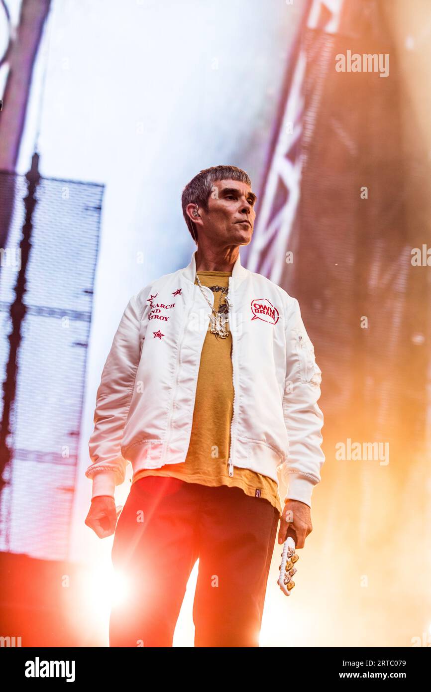 The Stone Roses performing at Wembley Stadium Stock Photo - Alamy