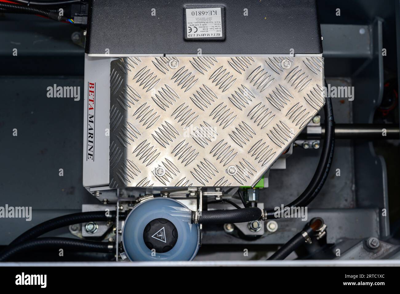 Electric Motor For Narrowboat at Isabelle Odonovan blog