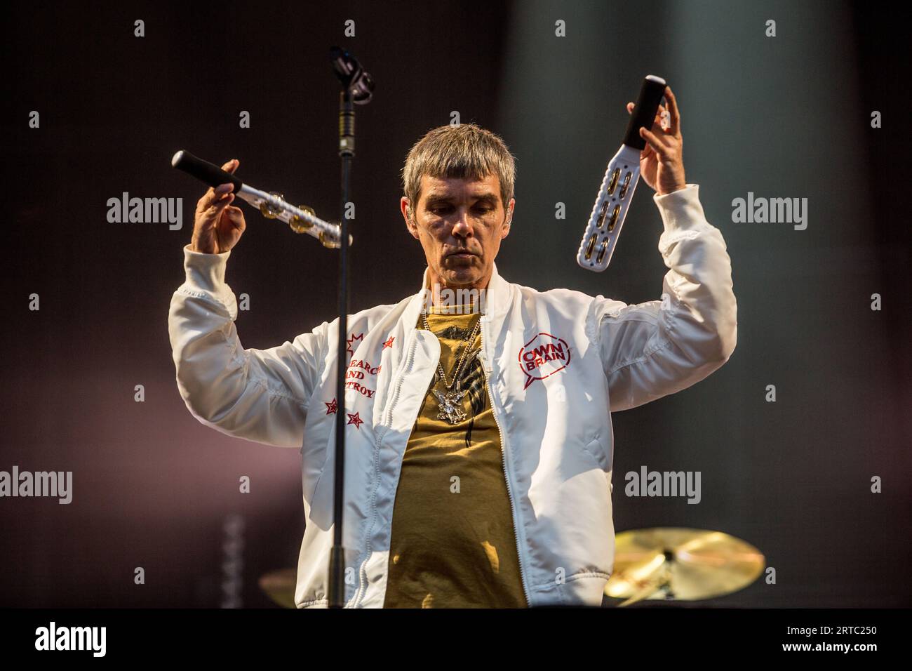 The Stone Roses performing at Wembley Stadium Stock Photo - Alamy