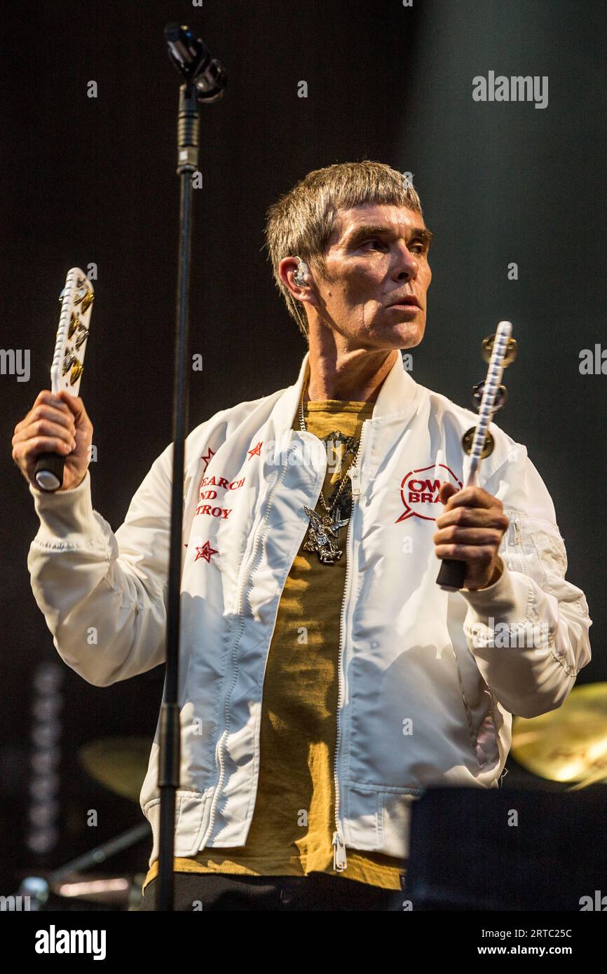 The Stone Roses performing at Wembley Stadium Stock Photo - Alamy