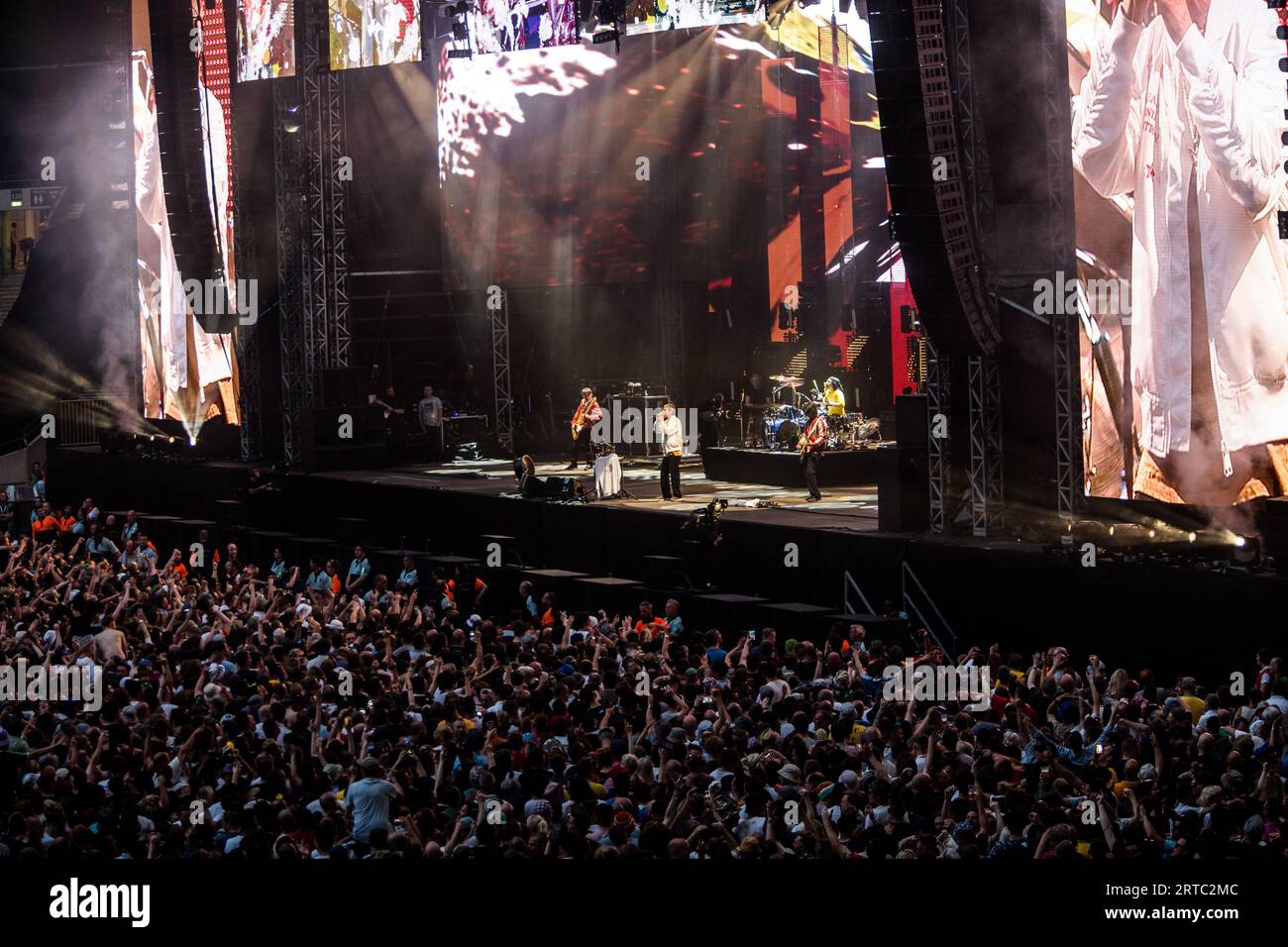 The Stone Roses performing at Wembley Stadium Stock Photo - Alamy