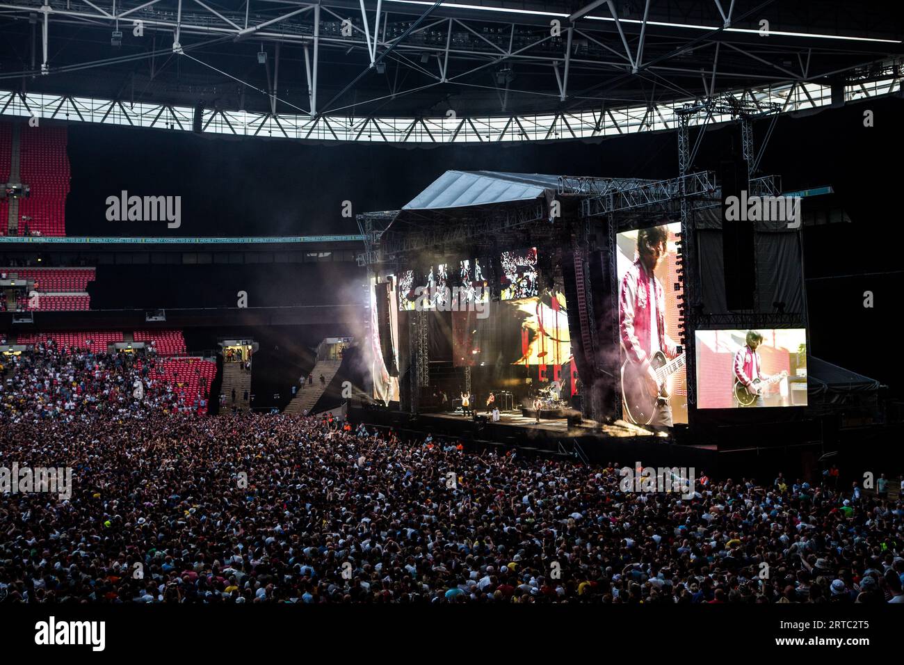 The Stone Roses performing at Wembley Stadium Stock Photo - Alamy