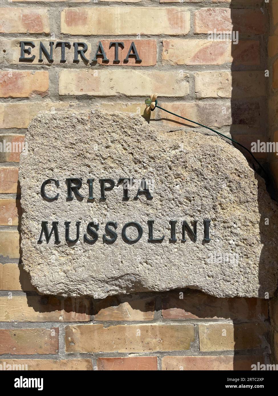 Crypt of benito mussolini hi-res stock photography and images - Alamy