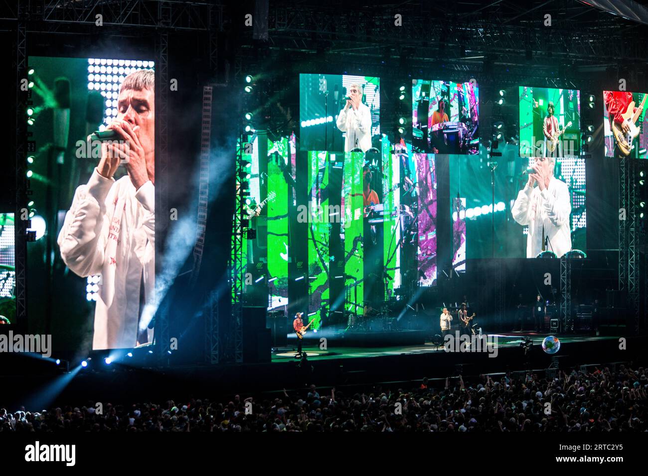 The Stone Roses performing at Wembley Stadium Stock Photo - Alamy