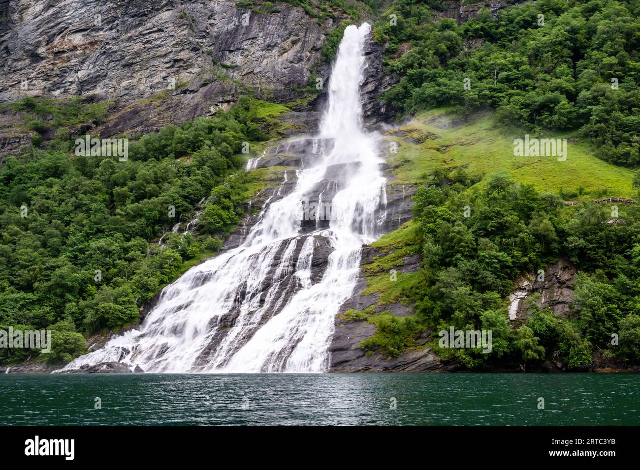 Waterfall in Geiranger Fjord, name Freier, belongs to the saga of the 7 ...