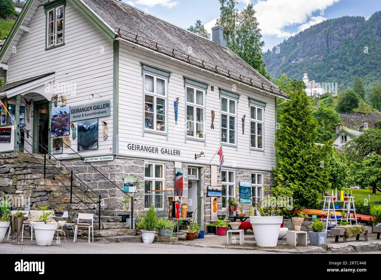 Gallery in Geiranger, Unesco World Heritage, Fjord, Moere and Romsdal ...