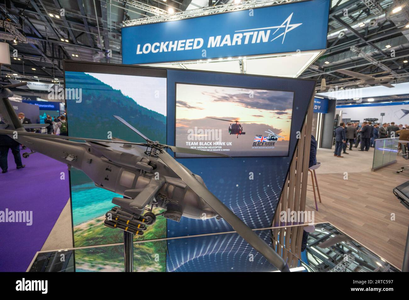 Lockheed martin stand hi-res stock photography and images - Alamy