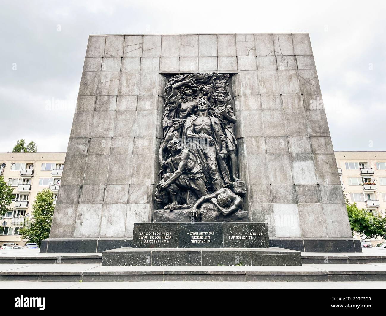 Ghetto heroes monument hi-res stock photography and images - Alamy