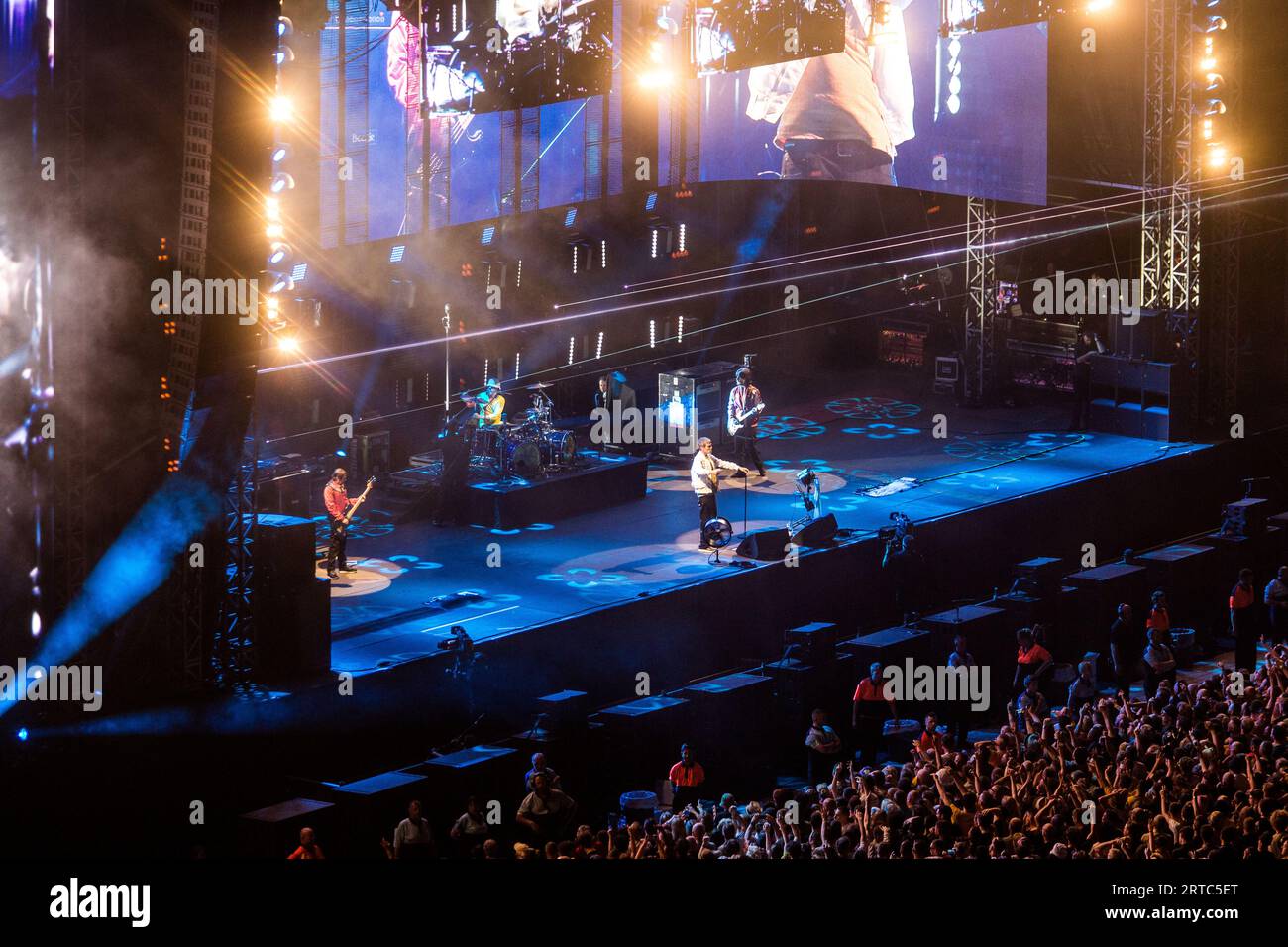 The Stone Roses performing at Wembley Stadium Stock Photo - Alamy