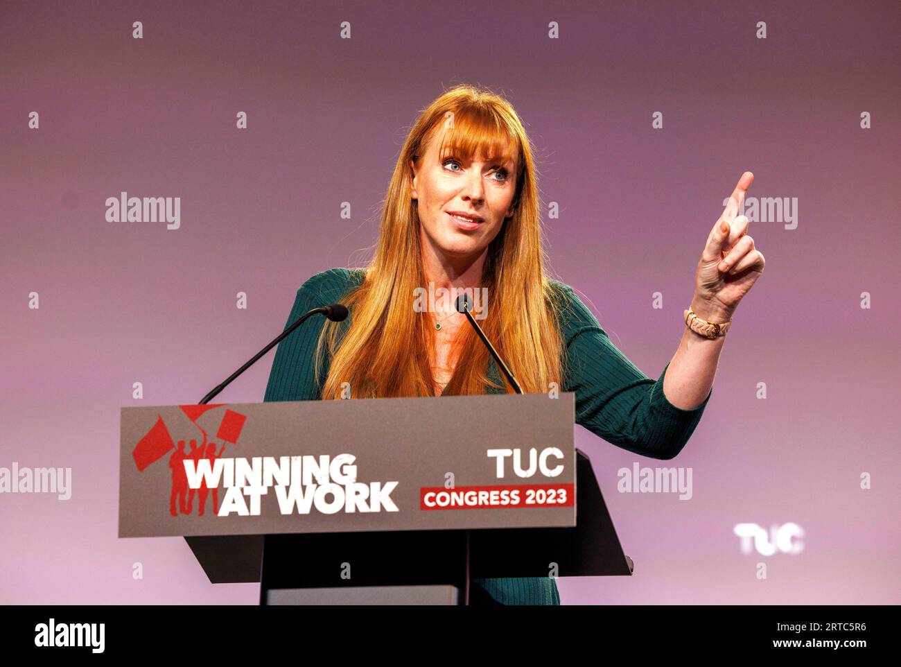 Angela ryner hi-res stock photography and images - Alamy