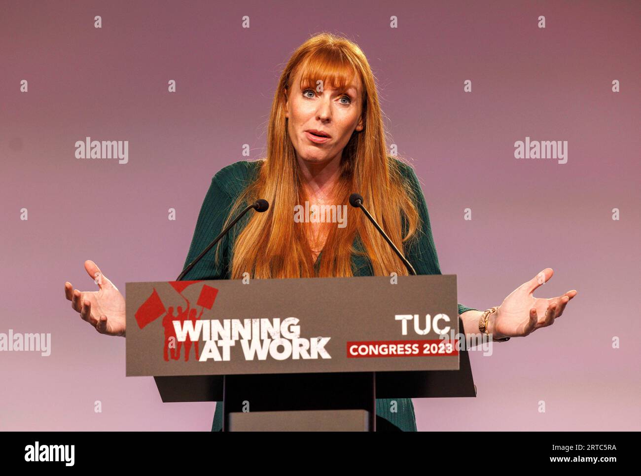 Angela ryner hi-res stock photography and images - Alamy