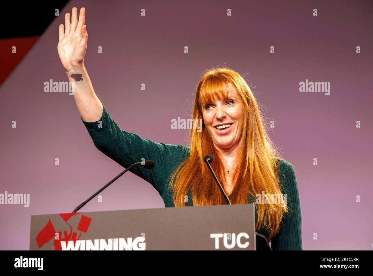 Angela ryner hi-res stock photography and images - Alamy