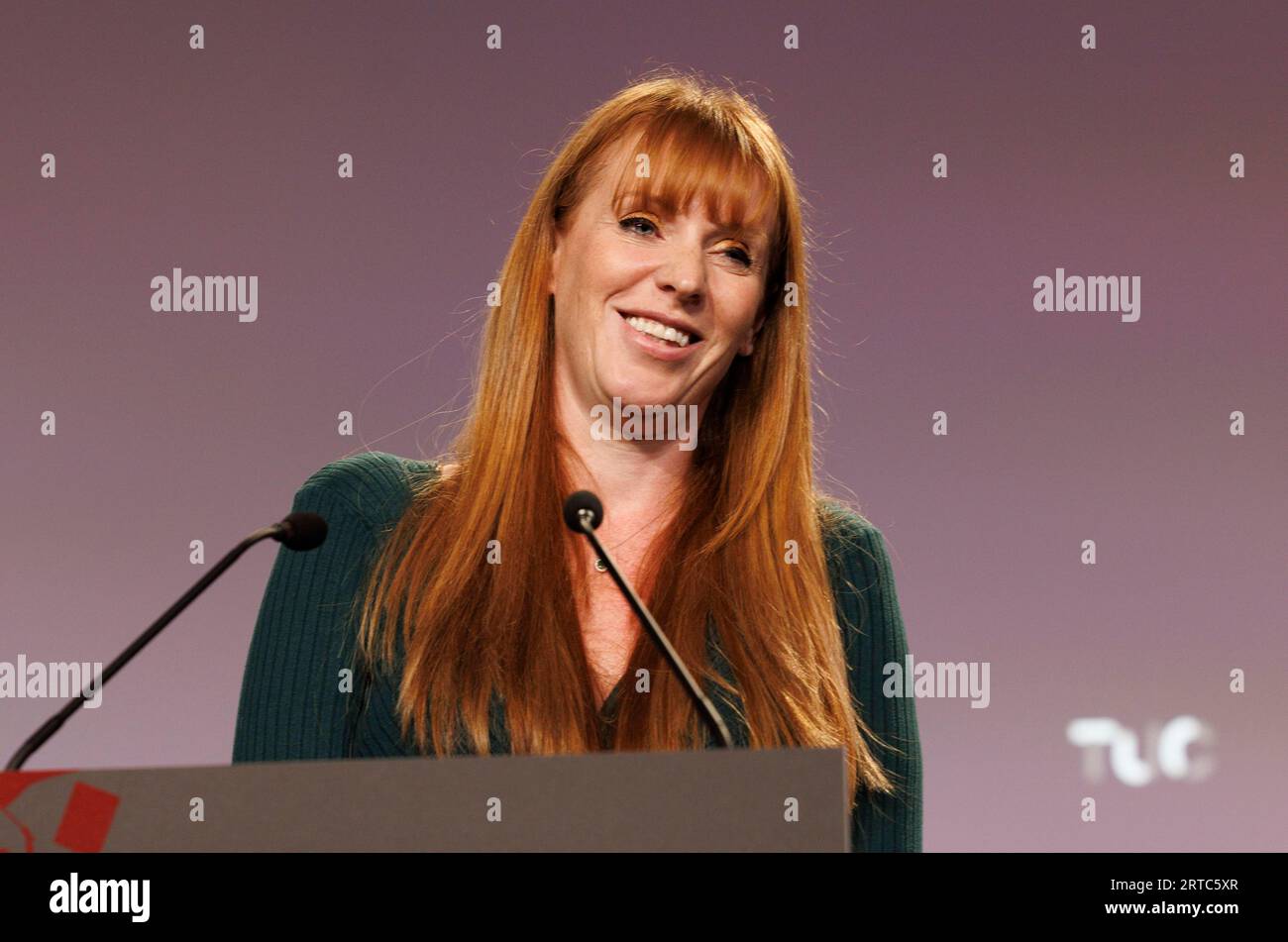 Angela ryner hi-res stock photography and images - Alamy