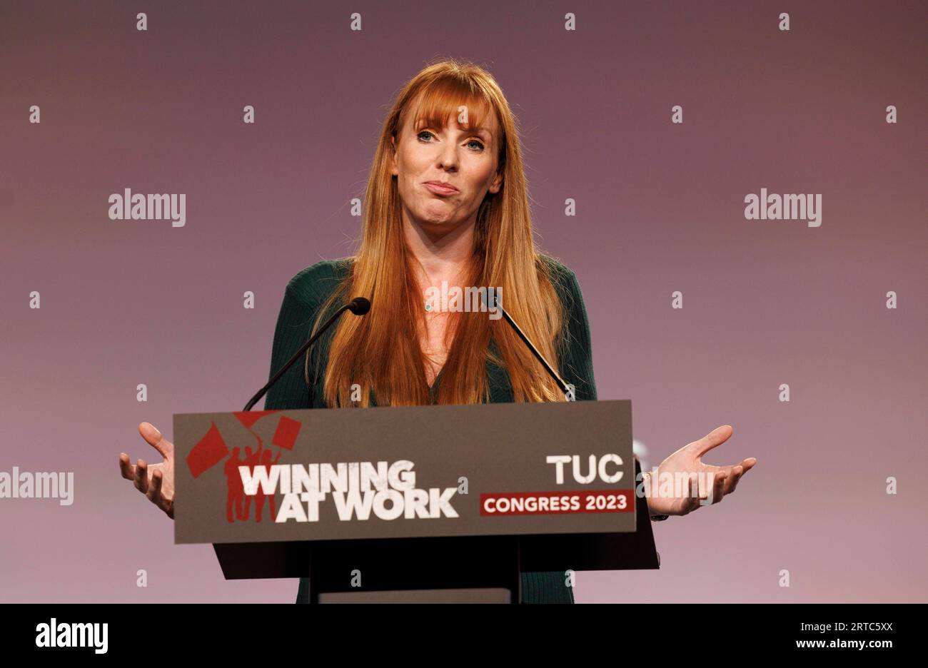 Angela ryner hi-res stock photography and images - Alamy