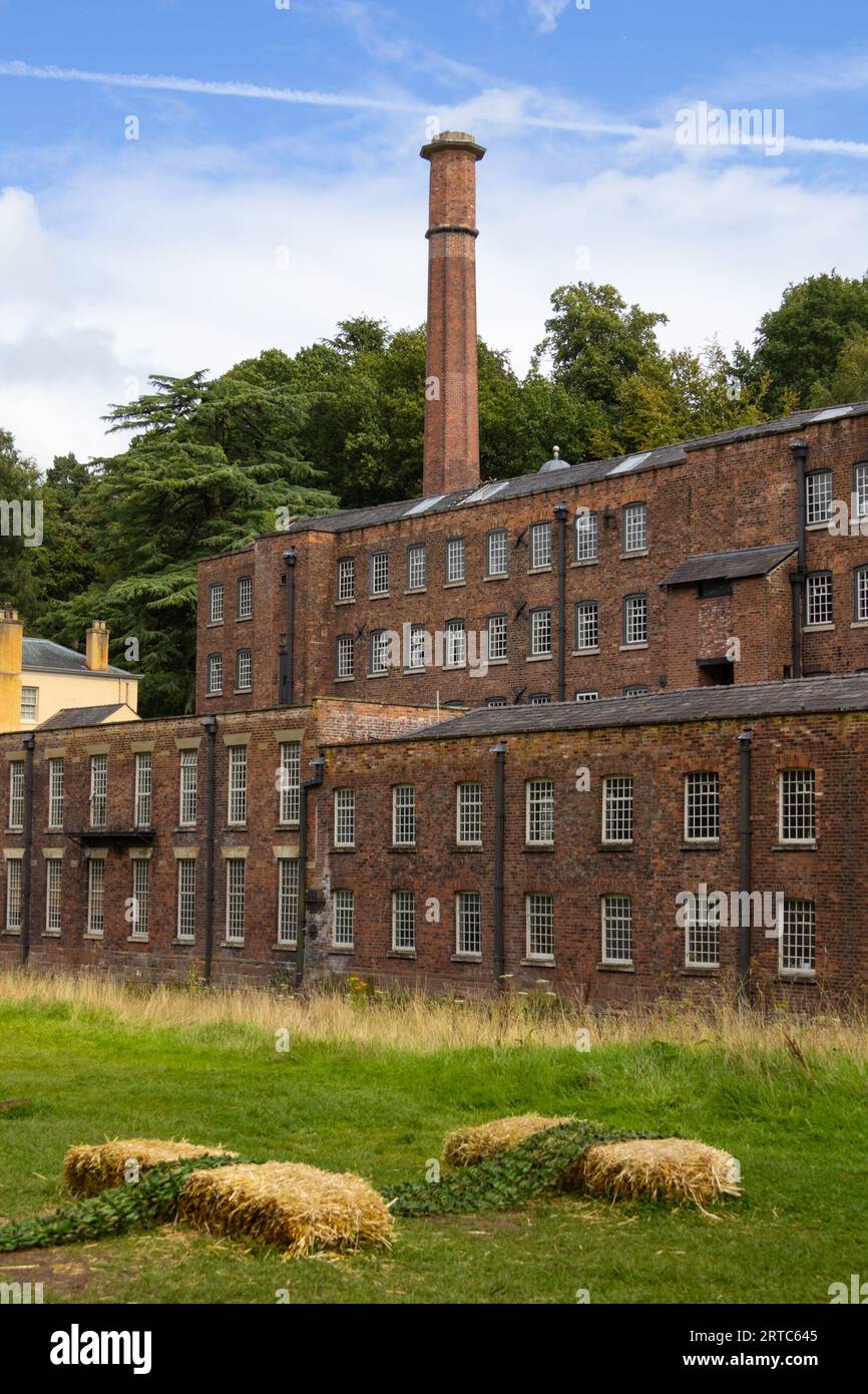 Quarry bank mill hi-res stock photography and images - Alamy
