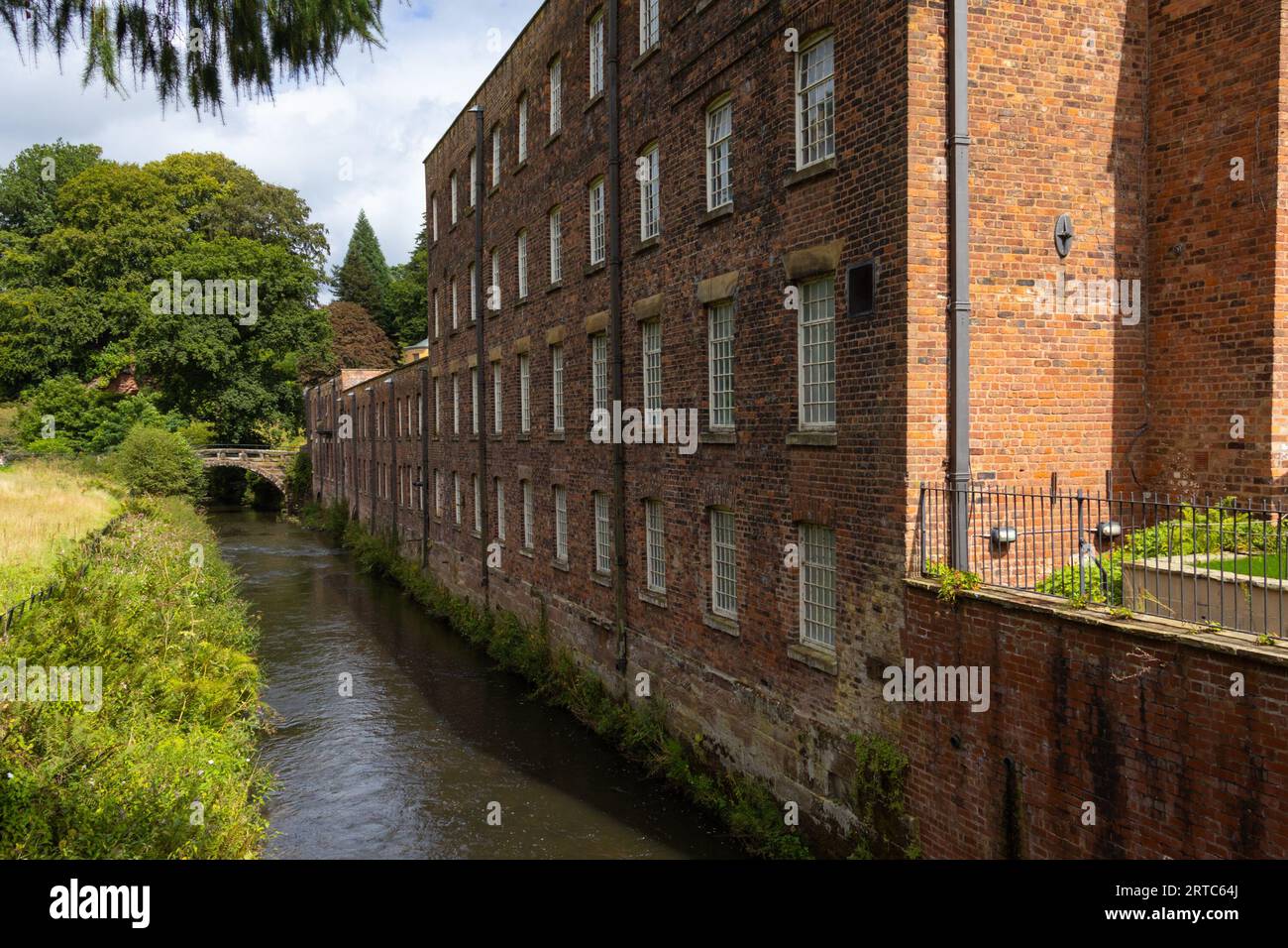 Quarry bank hi-res stock photography and images - Alamy