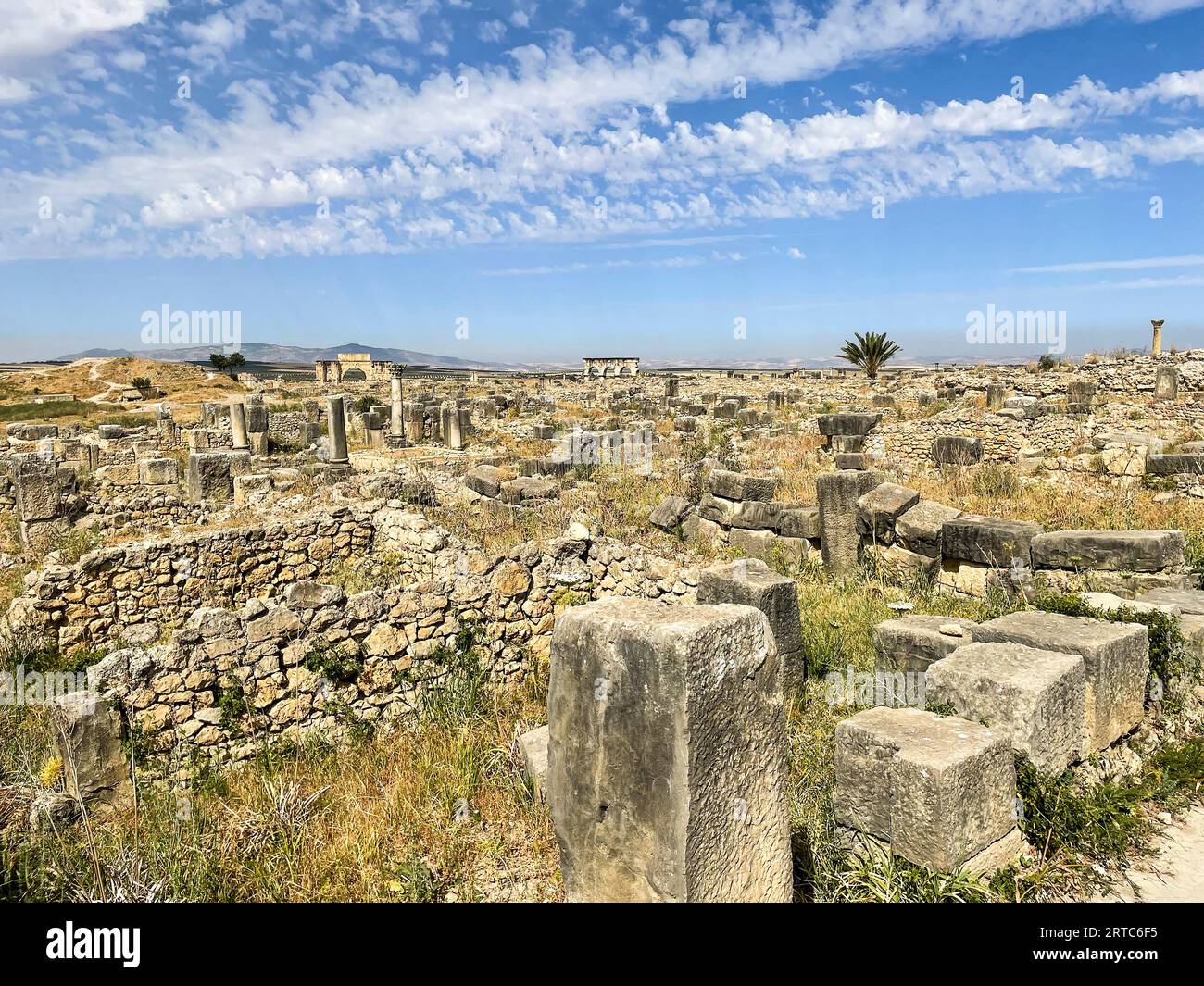 Volubilis zerhoun hi-res stock photography and images - Alamy