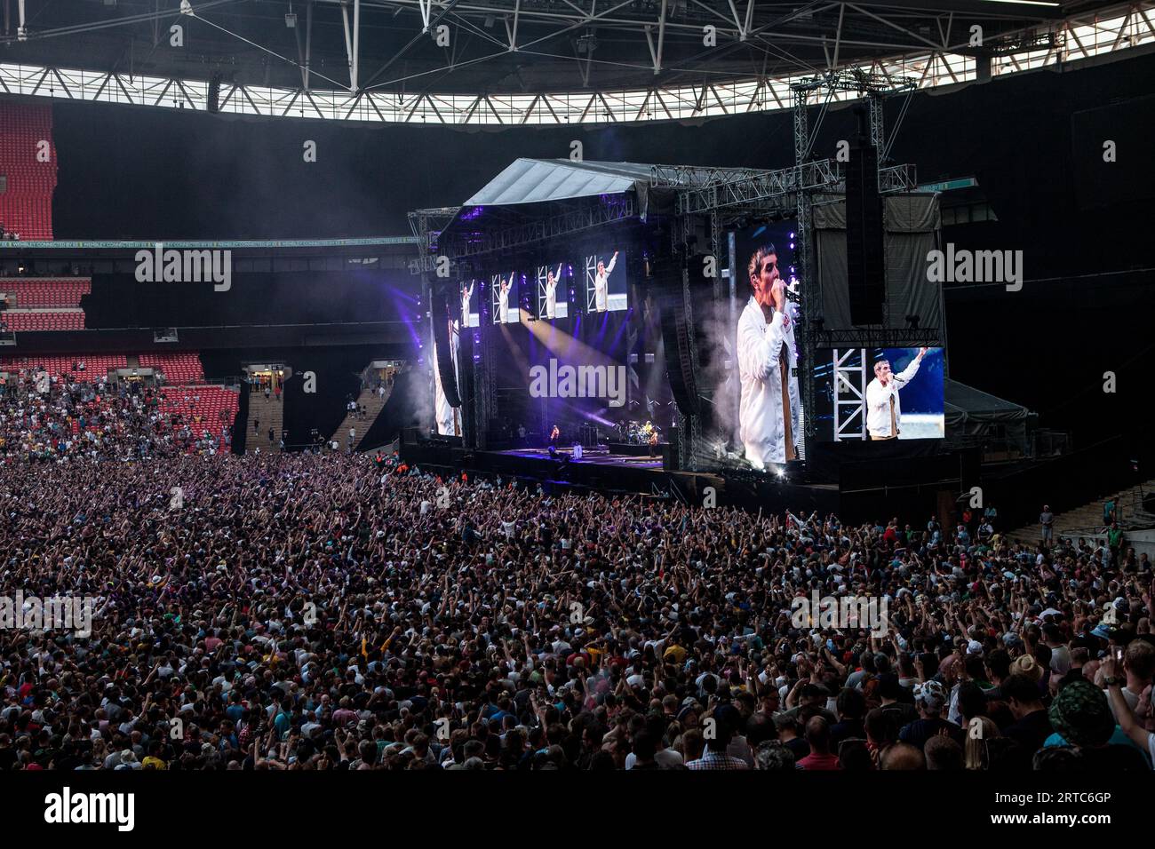 The Stone Roses performing at Wembley Stadium Stock Photo - Alamy