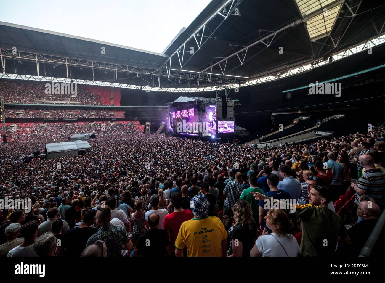 The Stone Roses performing at Wembley Stadium Stock Photo - Alamy