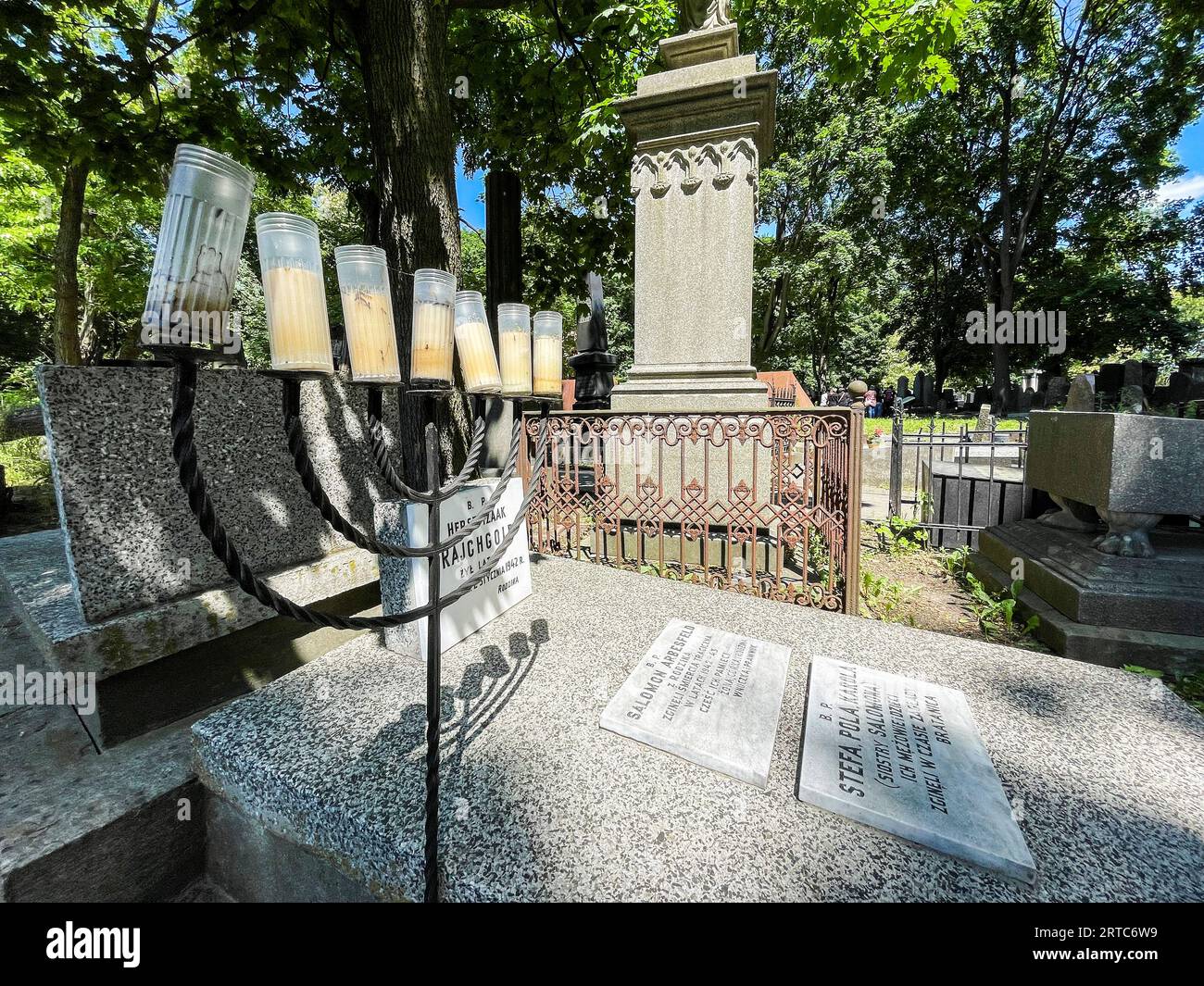 Poland, Warsaw, Jewish cemetery Stock Photo - Alamy