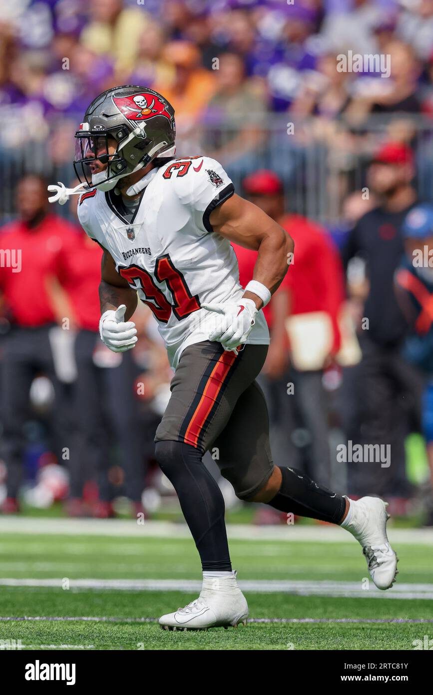 Tampa Bay Buccaneers safety Antoine Winfield Jr. (31) in action against ...