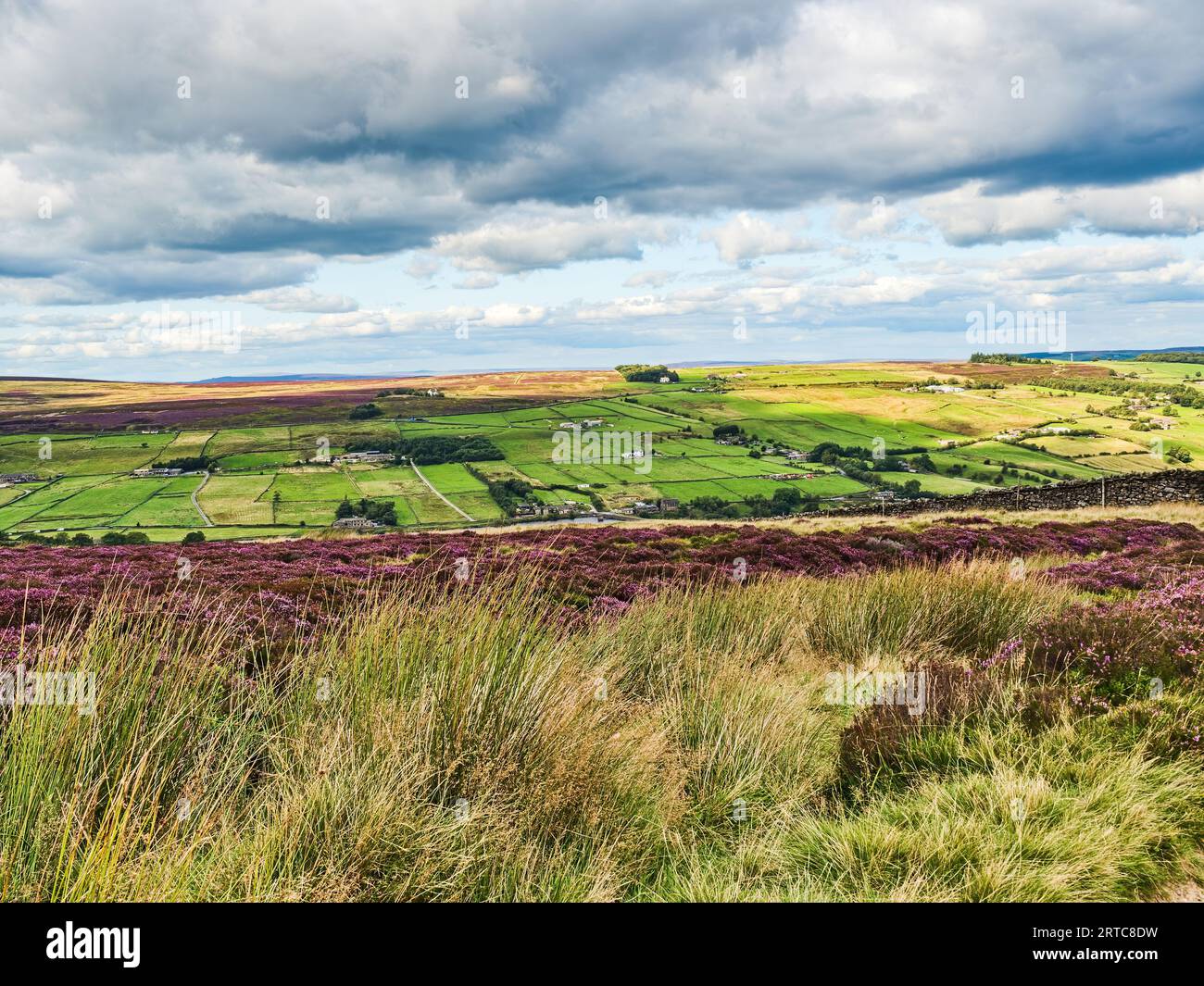 Haworth moors hiking hi-res stock photography and images - Alamy