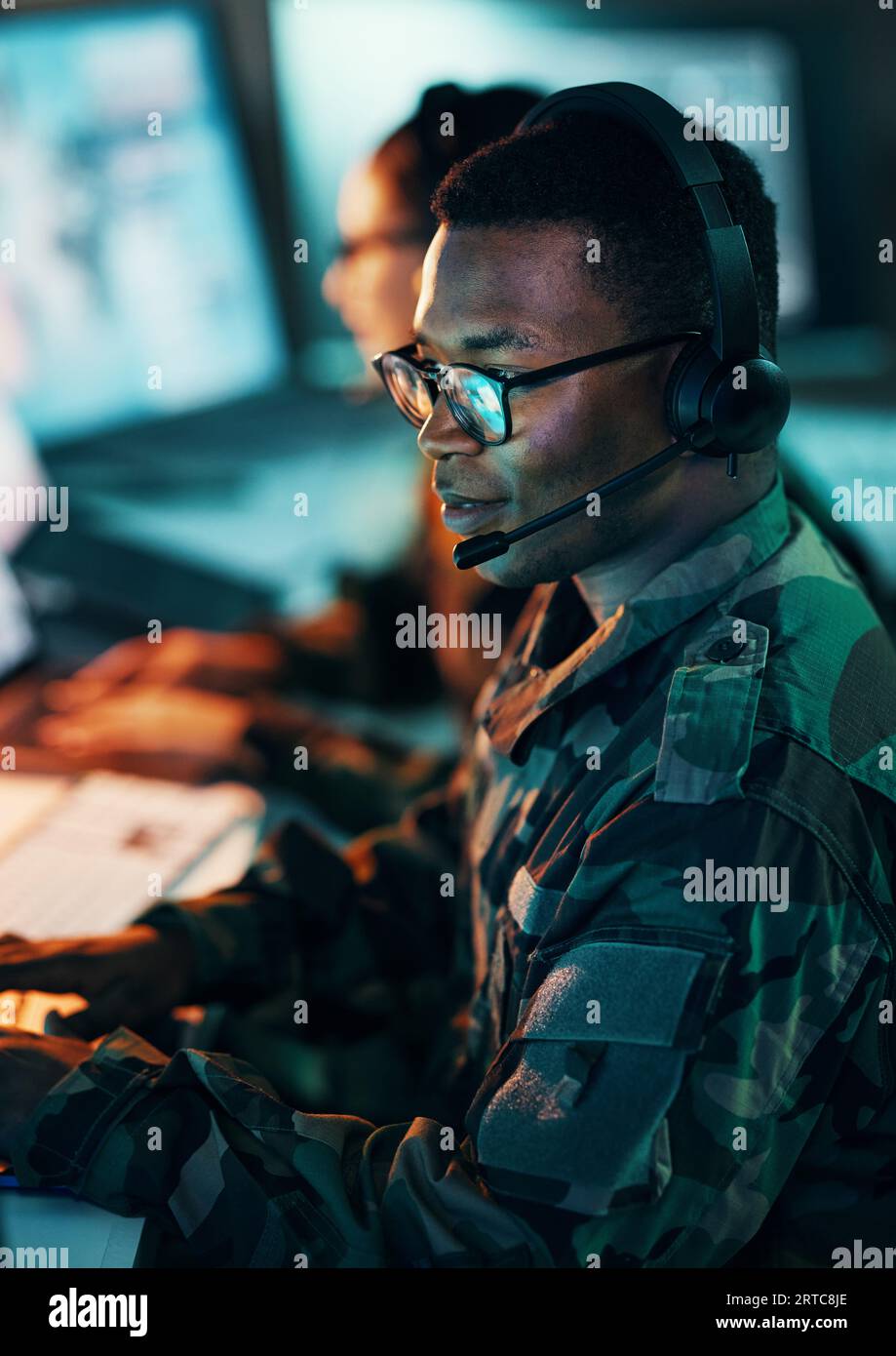 Military, call center and man on computer in office, data center and ...