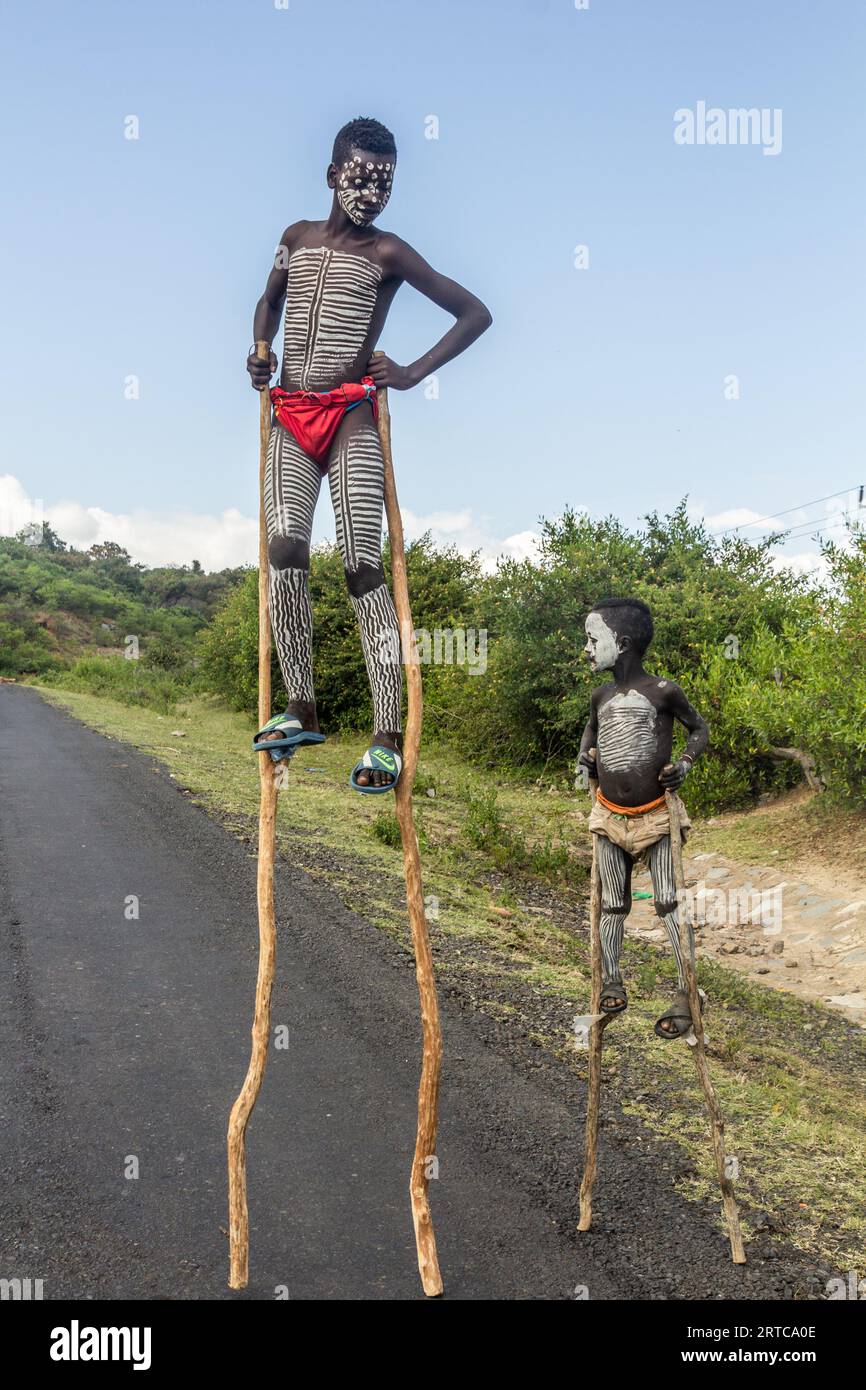 Ethiopia omo valley bana tribe hi-res stock photography and images - Alamy