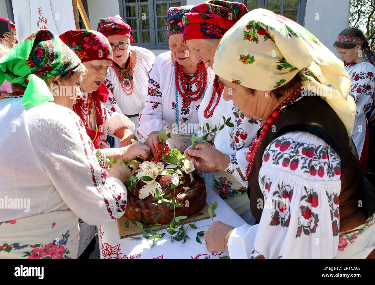 Korovai hi-res stock photography and images - Alamy