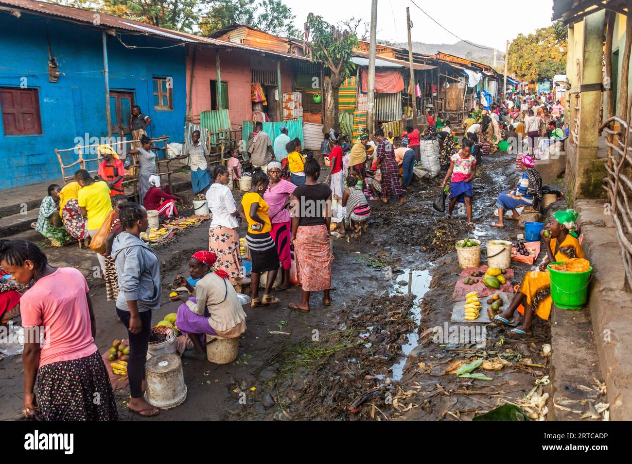 JINKA, ETHIOPIA - FEBRUARY 5, 2020: View of a market in Jinka, Ethiopia ...