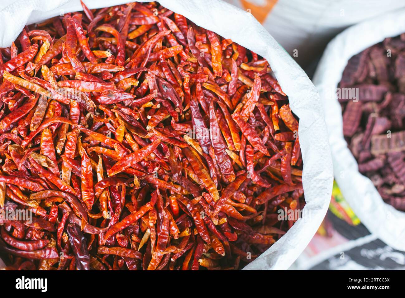 Red dried chillies detail hi-res stock photography and images - Alamy