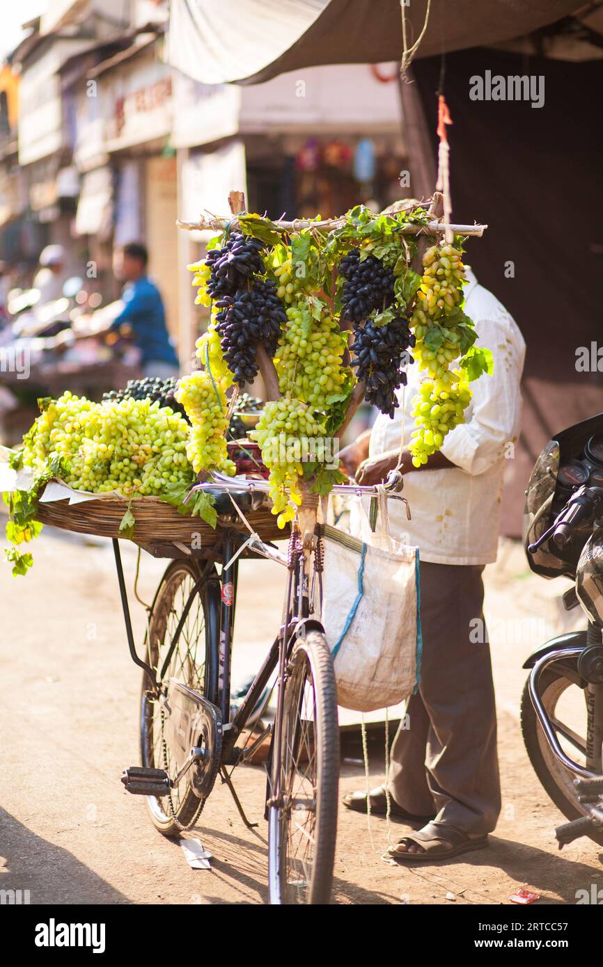 Person selling cycle hi-res stock photography and images - Alamy