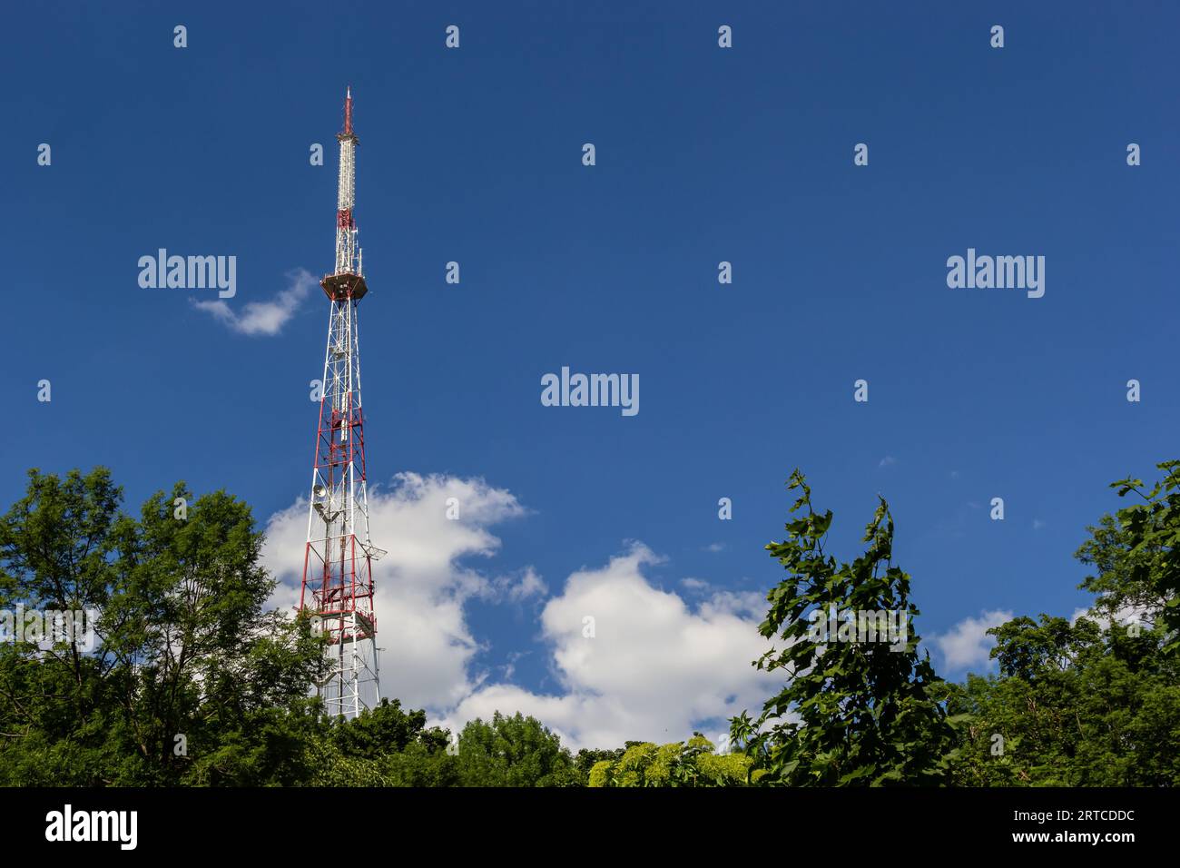 Mobile phones with antenna hi-res stock photography and images - Alamy