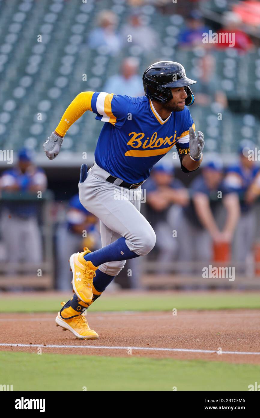 Biloxi Shuckers center fielder Jackson Chourio (11) hustles to first ...