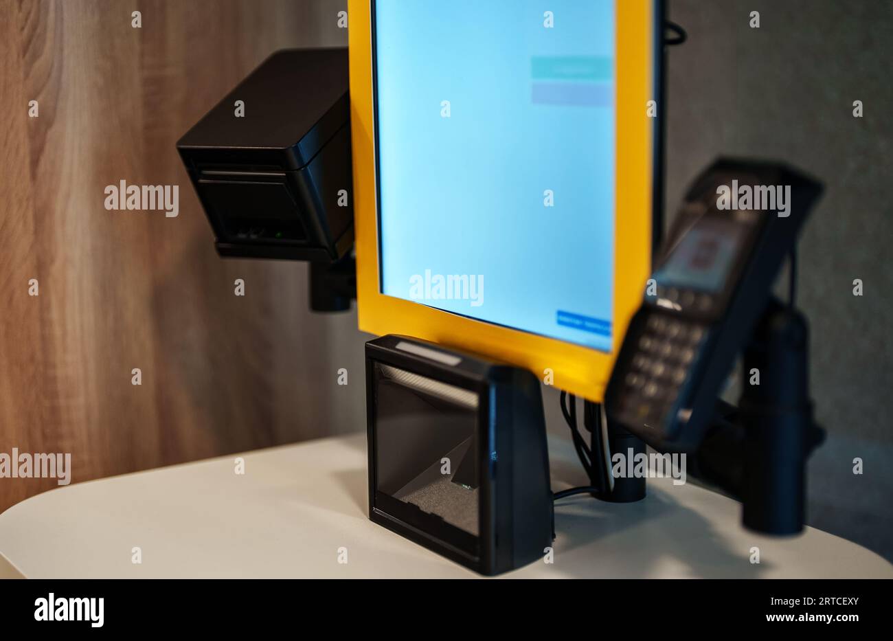 Self-service cash register with payment terminal Stock Photo - Alamy