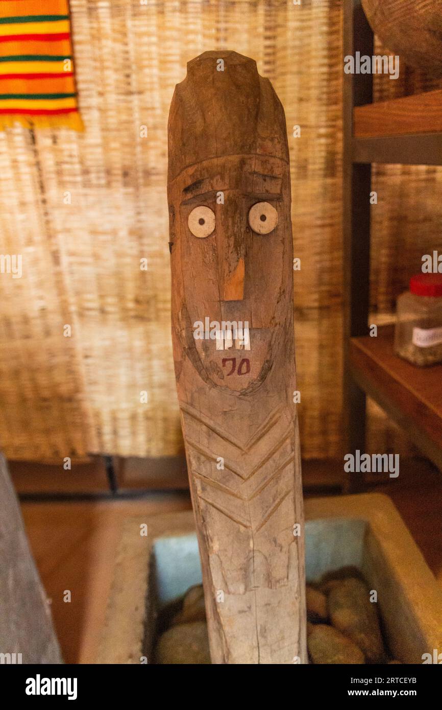 KONSO, ETHIOPIA - FEBRUARY 7, 2020: Waka (Waga) memorial wooden statue ...