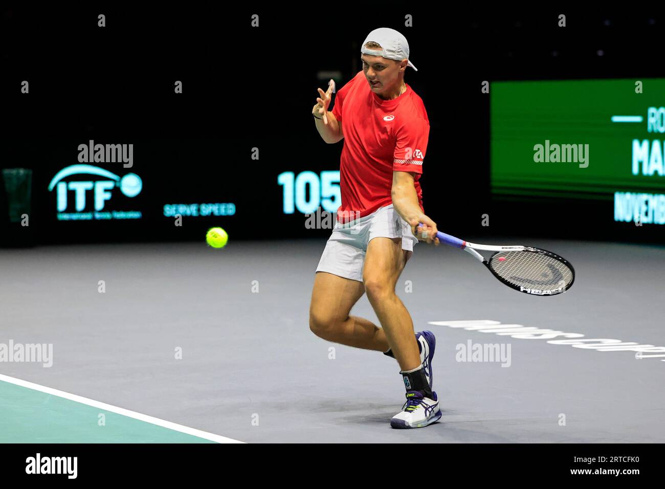 Stricker dominic sui hi-res stock photography and images - Alamy