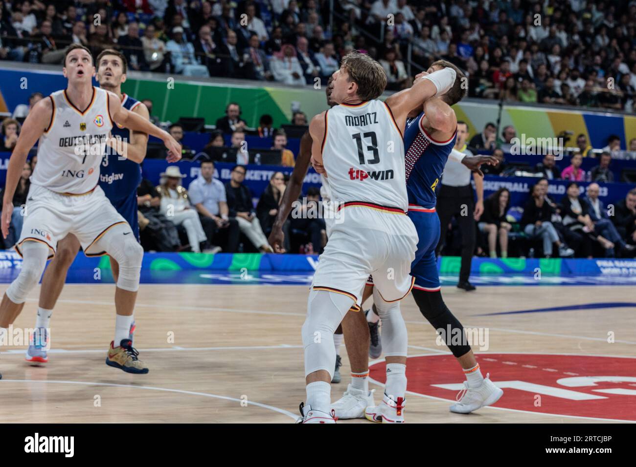 Manila, Philippines. 10th Sep, 2023. Moritz Wagner (L) of Germany and ...