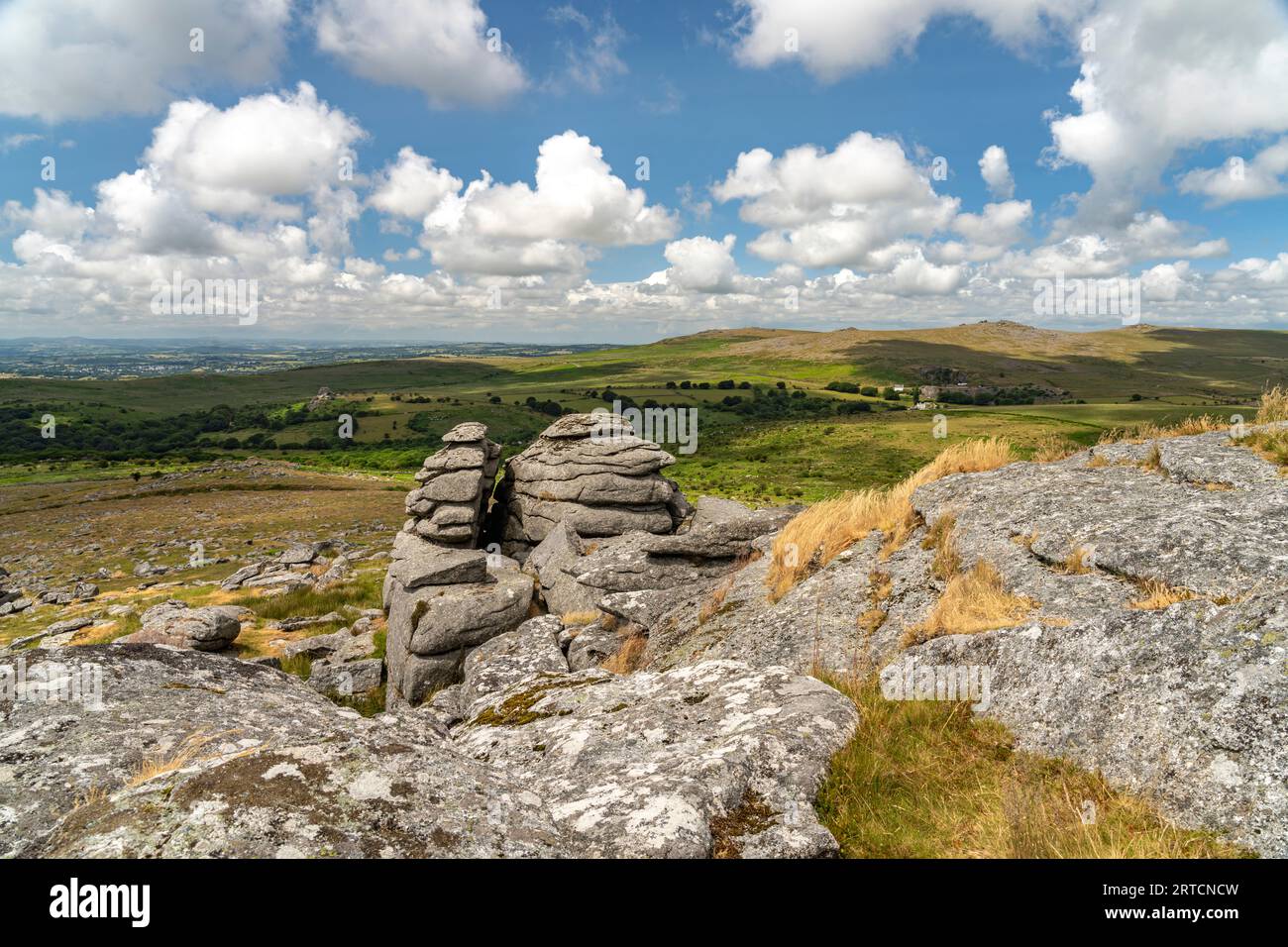 Landscape at King's Tor rock formation on Dartmoor, Devon, England ...