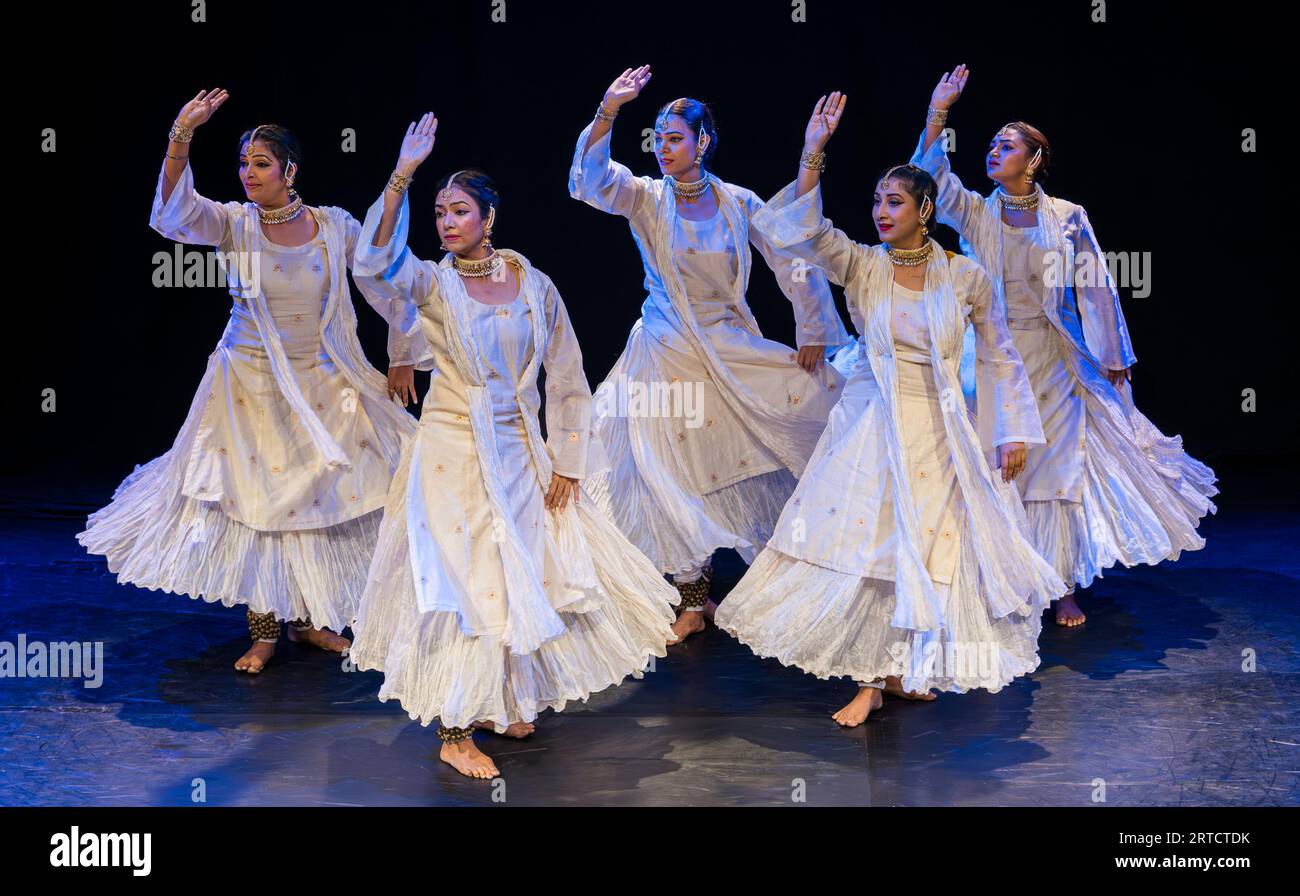 Lok Chhanda Indian dancers perform swirling dance at Edinburgh Festival ...