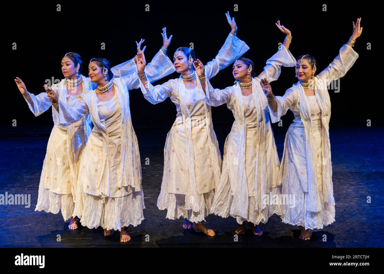 Lok Chhanda Indian dancers perform swirling dance at Edinburgh Festival ...