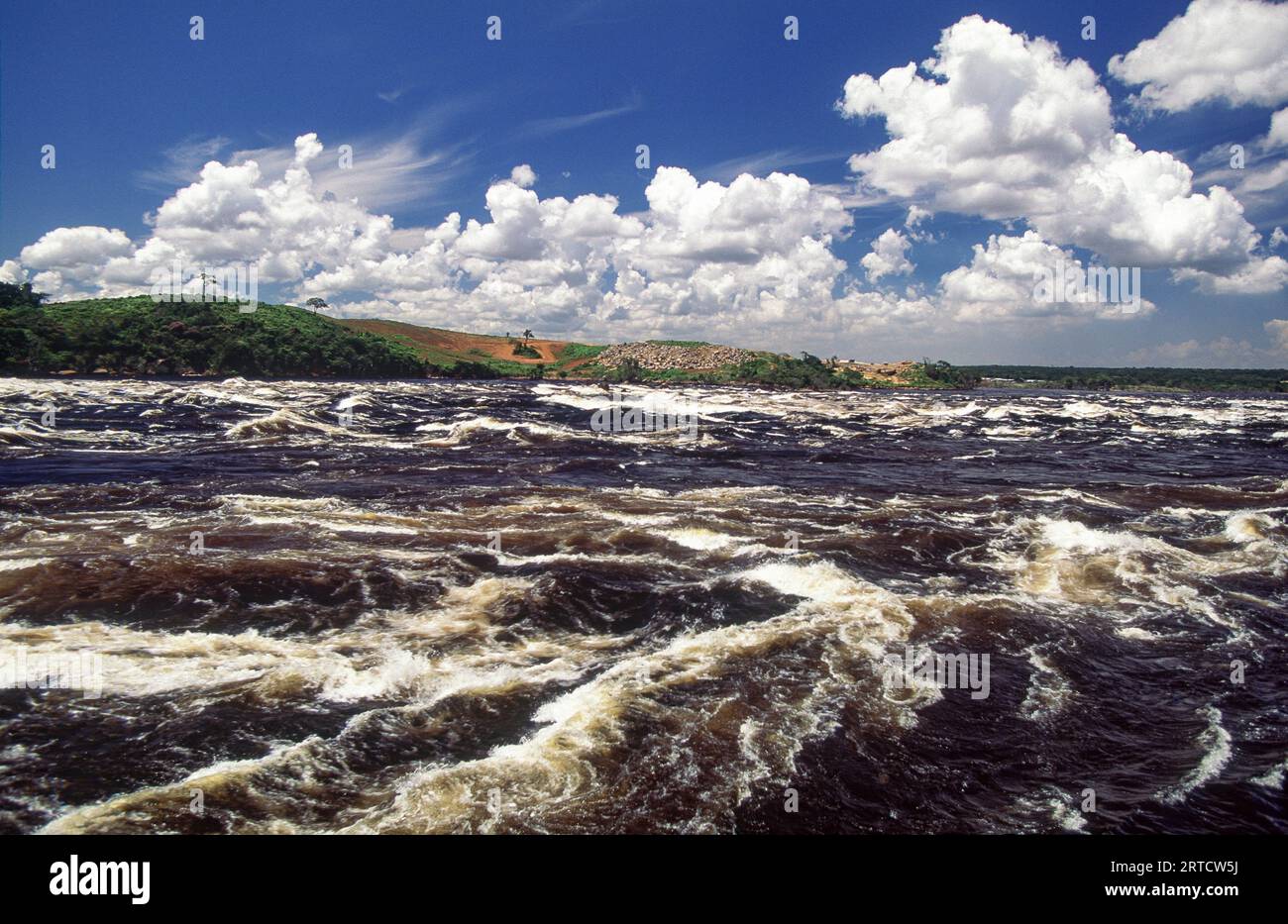 Caroní River in Caruachi, Bolivar State, Venezuela Stock Photo - Alamy