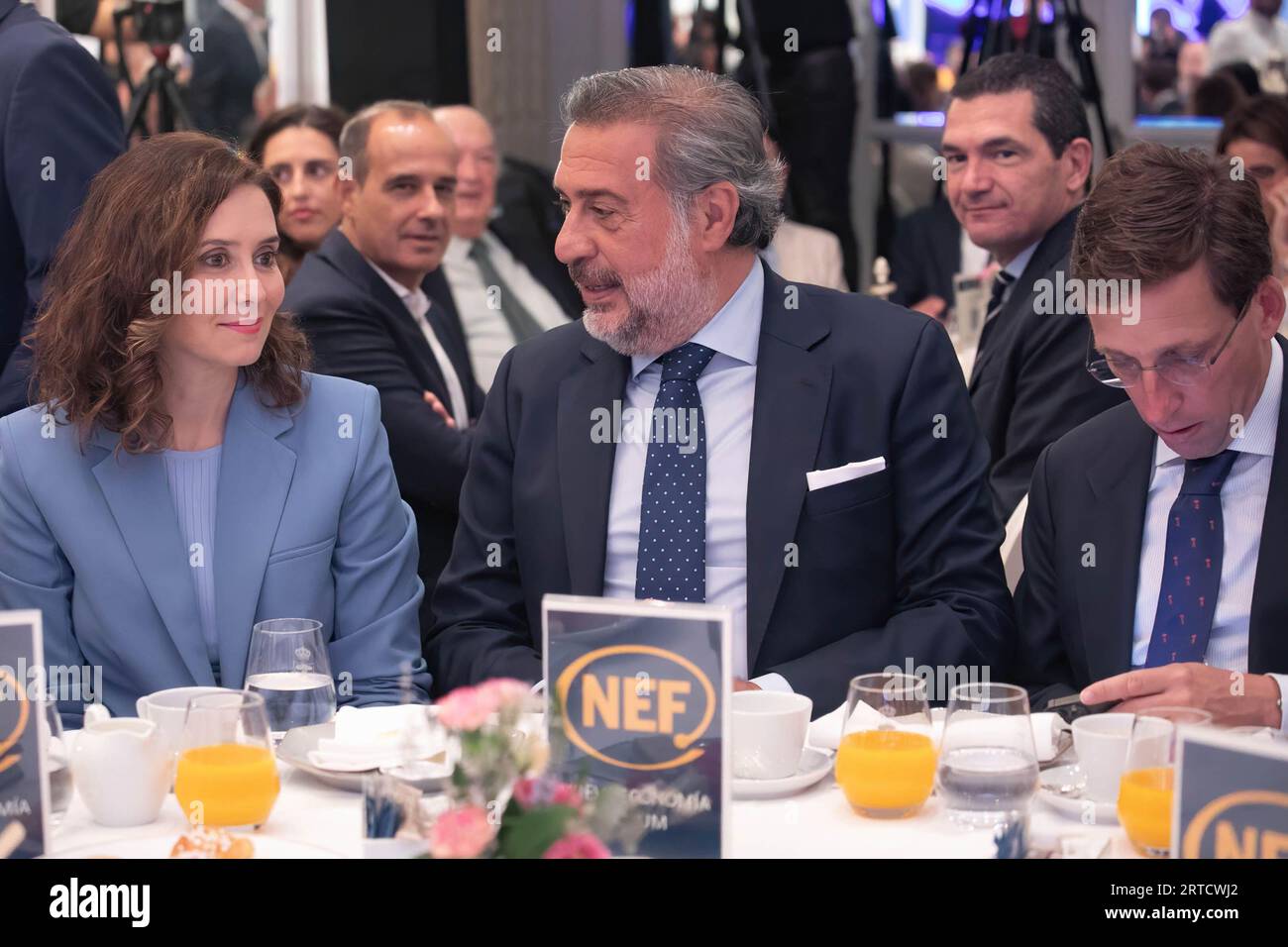 ngel Asensio (C), President of the Chamber of Commerce, Industry and ...