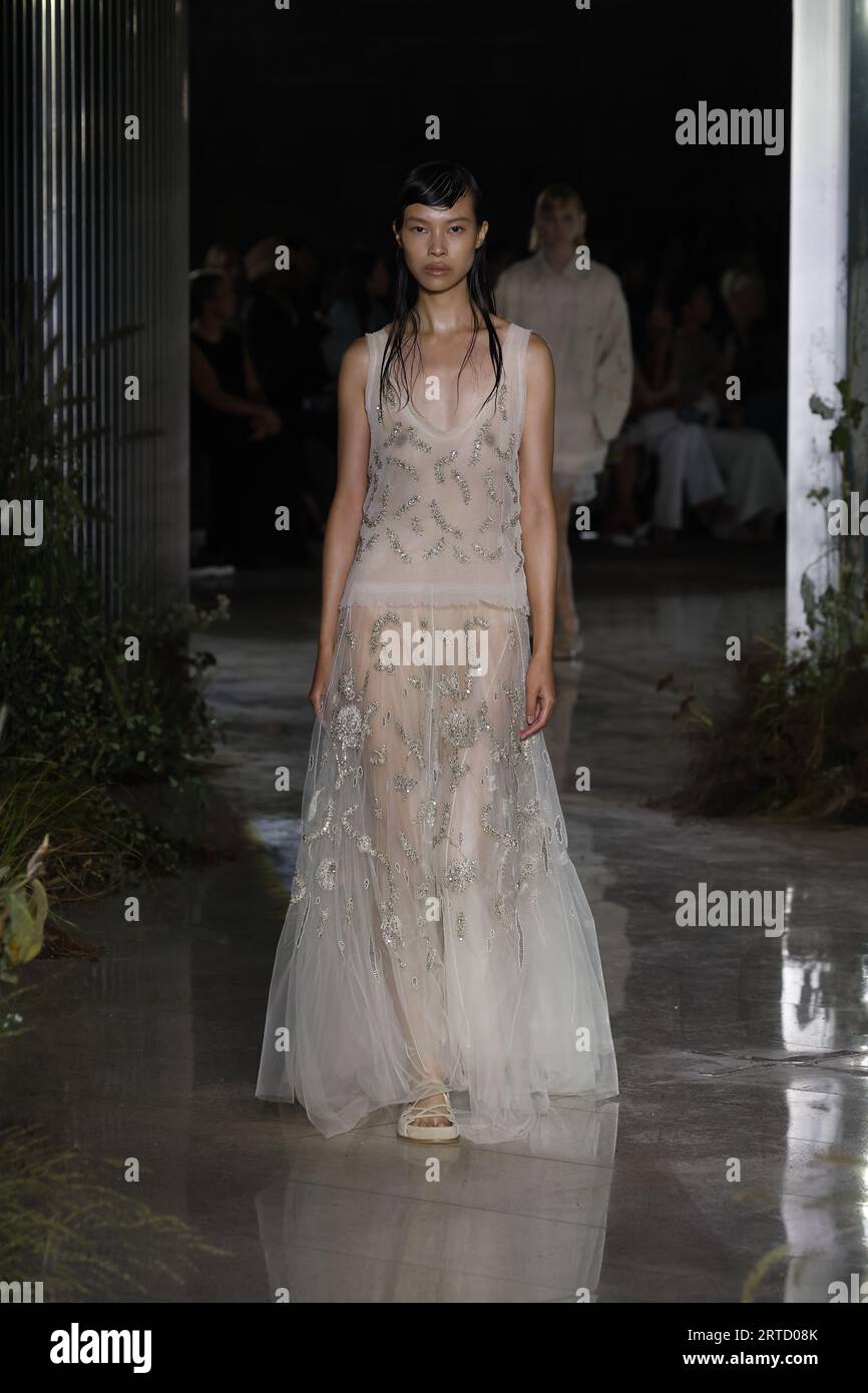 New York, USA. 10th Sep, 2023. Model Diane Chiu walks on the runway at ...