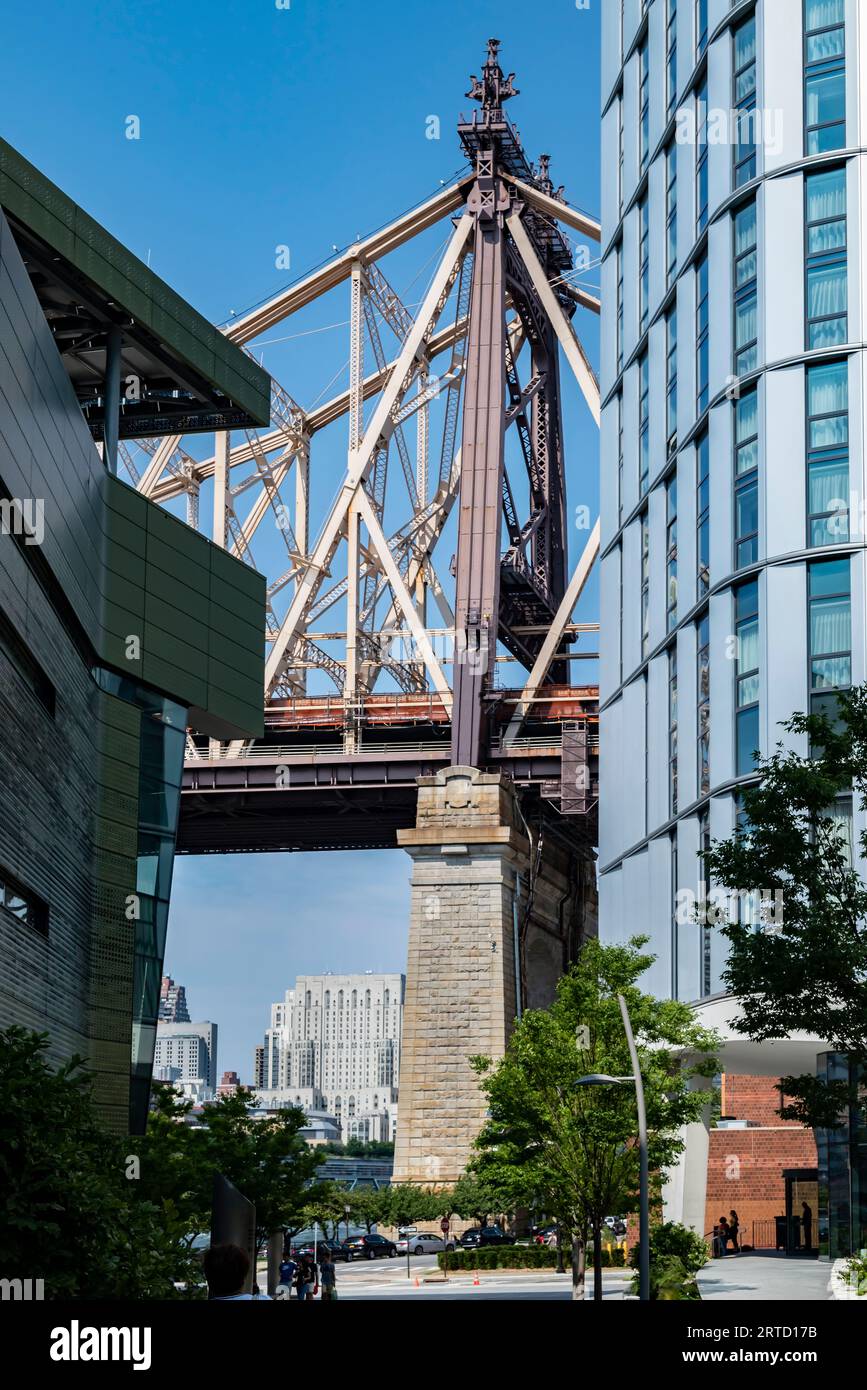 The Ed Koch Queensboro Bridge, also known simply as the Queensboro ...