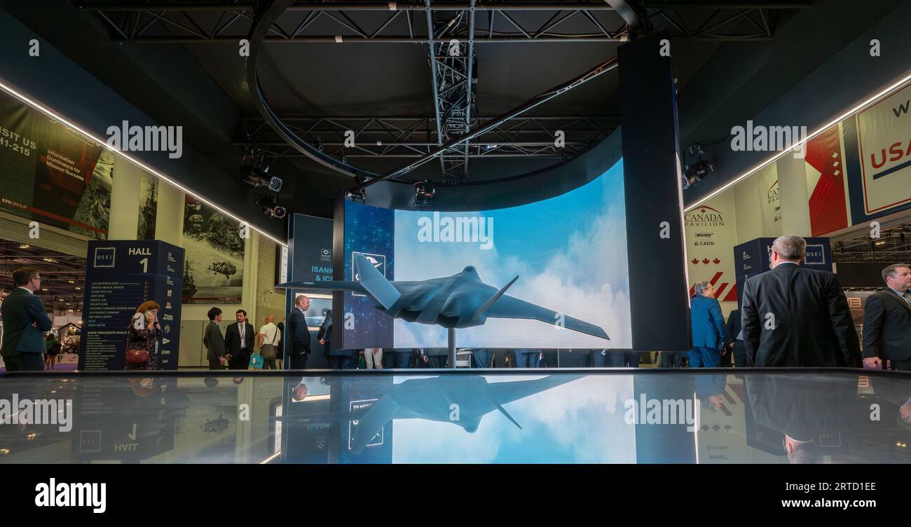 6th generation fighter aircraft hi-res stock photography and images - Alamy