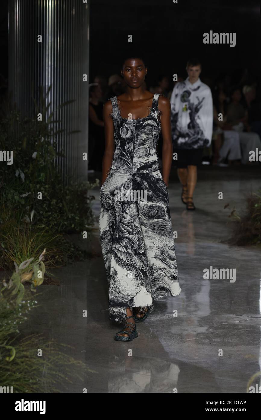 New York, USA. 10th Sep, 2023. Model Victoria Fawole walks on the ...